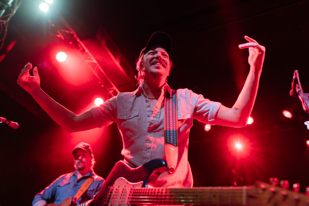 PHOTOS: Silverada, Jason Scott & the High Heat in Cambridge, MA (08.27. ...