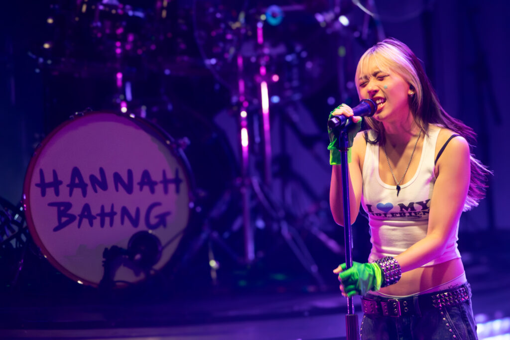 PHOTOS: Hannah Bahng, Frances Anderson in Boston, MA (11.02.25) – New ...